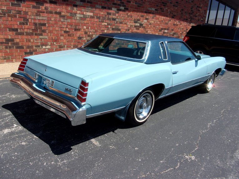 1975 Chevrolet Monte Carlo GEORGEOUS '75 MONTE CARLO AVAILABLE