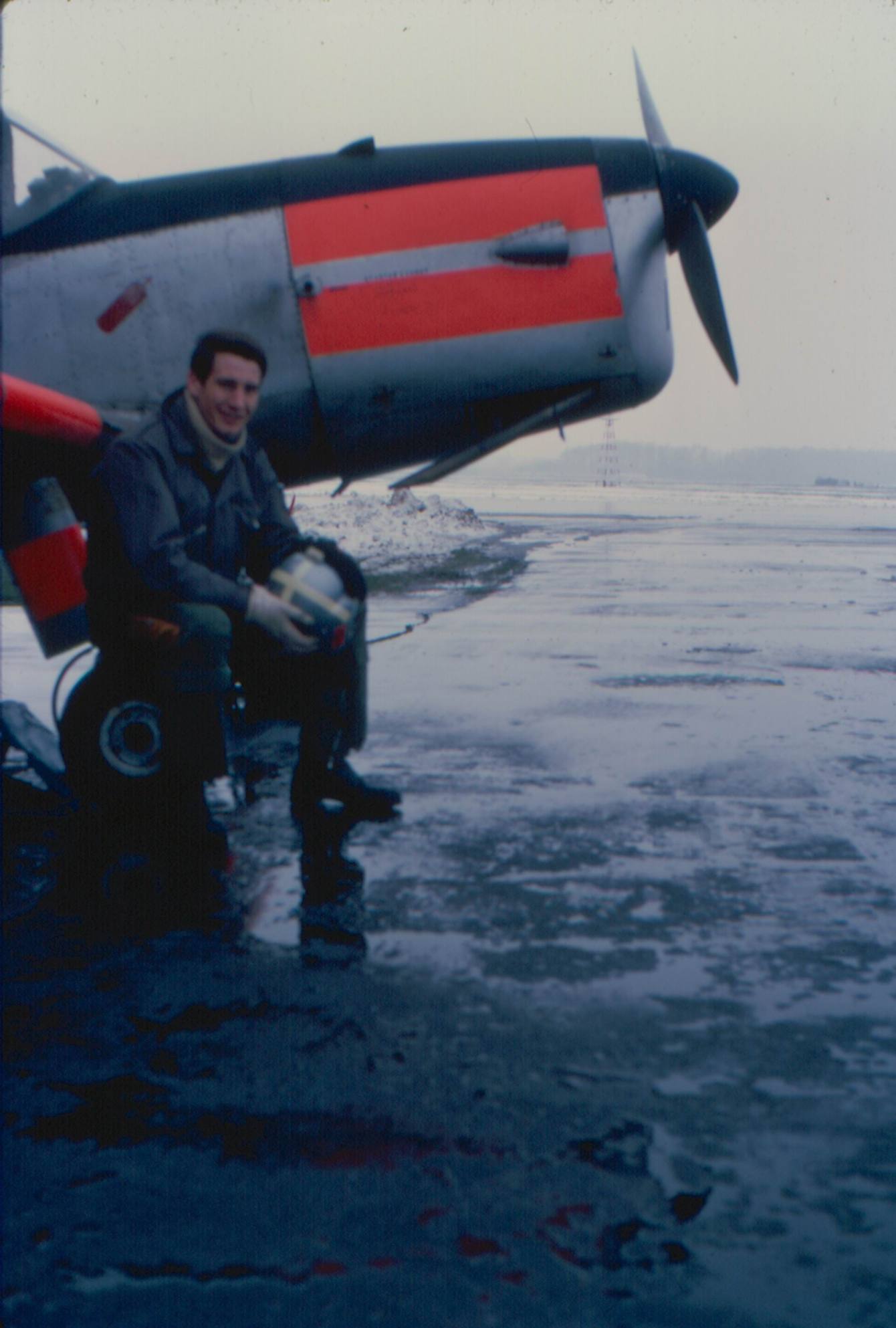 Wearing a tie in the cockpit - Page 2 - PPRuNe Forums