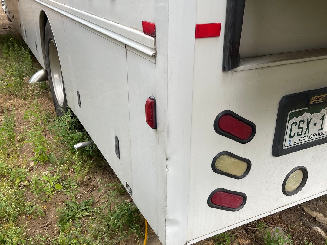 2004 Freightliner with 2005 Pacemaker Stacker Trailer for Sale in ...