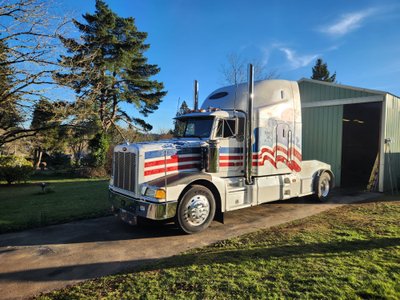 1996 Peterbilt 377 RV hauler / Toterhome for Sale in Damascus, OR ...