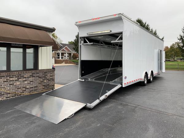 32' United Dirt Late Model Super Hauler Race Car Trailer for Sale in ...