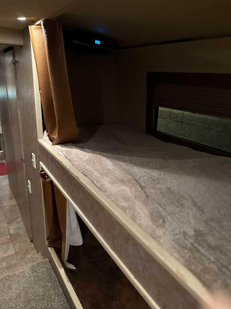 1997 379 Peterbilt Kingsley Coach Conversion for Sale in ABITA SPRINGS ...