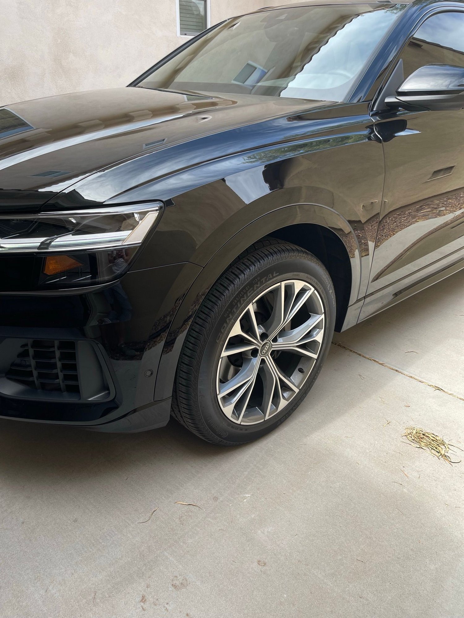 2021 Audi Q8 21 Inch Stock OEM Wheels & Cross Contact LX Sport Tires ...