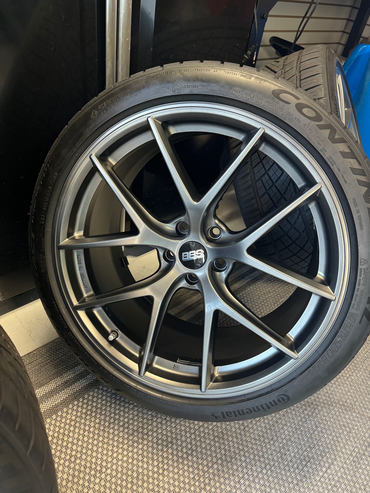 BBS ci-r 20x10 et25 with conti all season dws - AudiWorld Forums