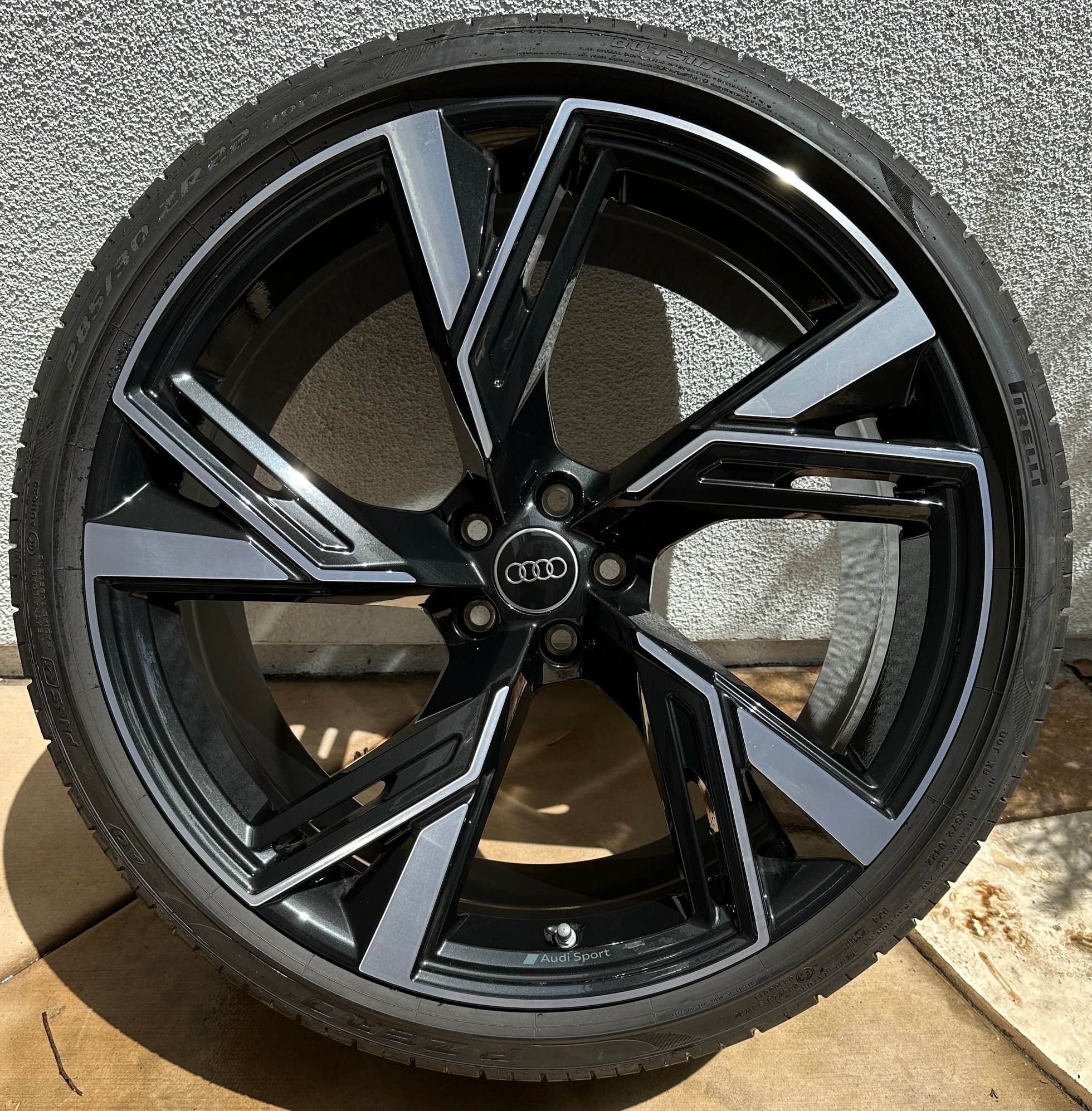 OEM 2022 RS6 Wheels w/Pirelli PZero 285/30ZR22 Tires - AudiWorld Forums