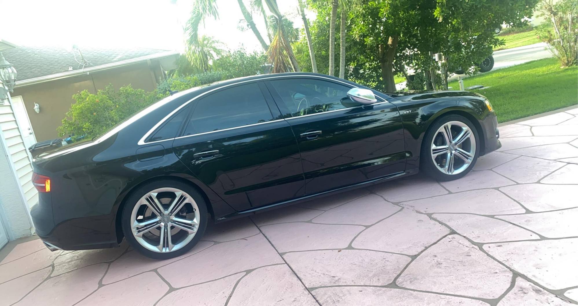 Staggered 22 inch Wheel Fitment help 2015 Audi S8 - AudiWorld Forums