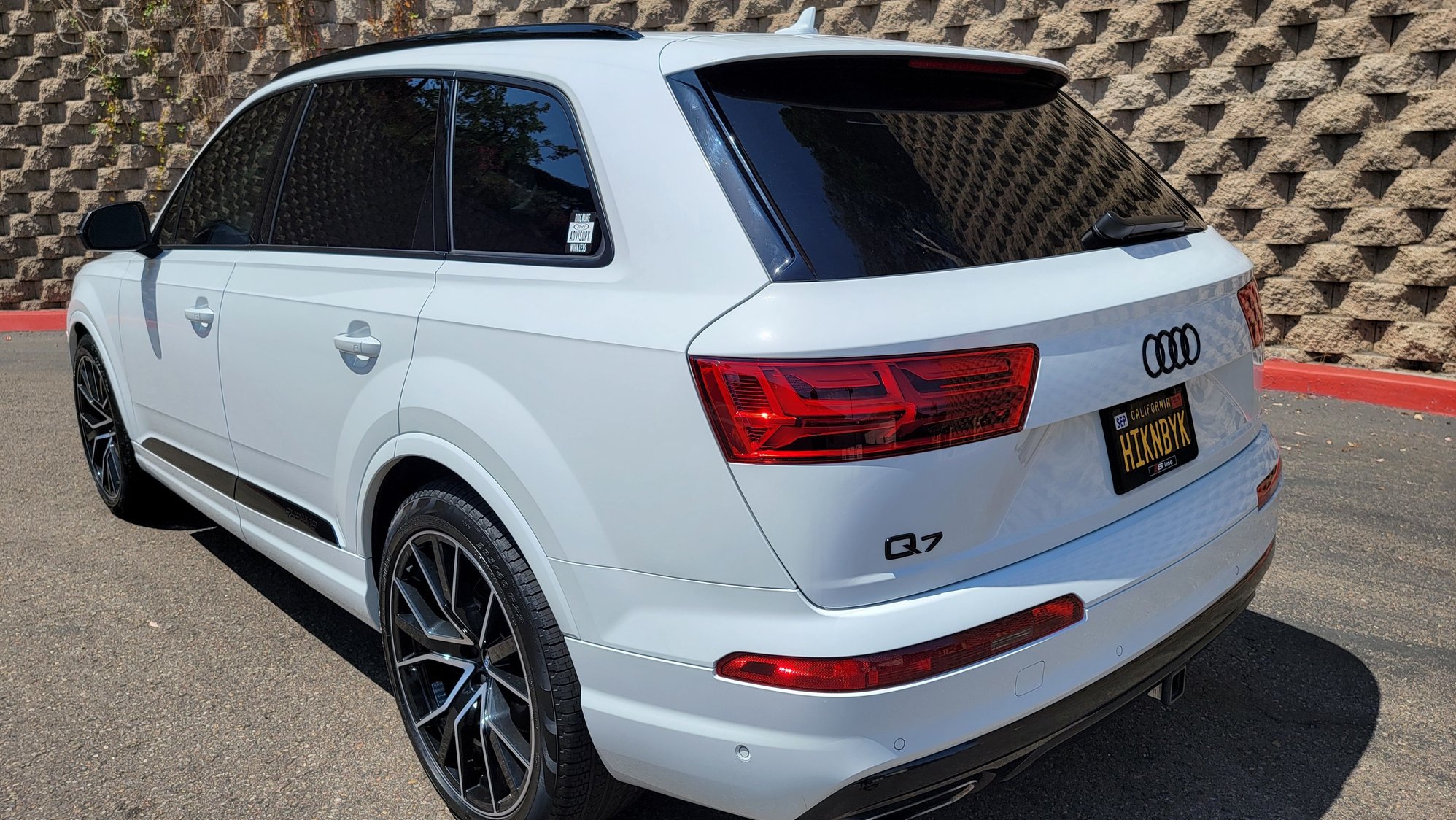 White Q7 - Black Trim Complete - Love it - AudiWorld Forums