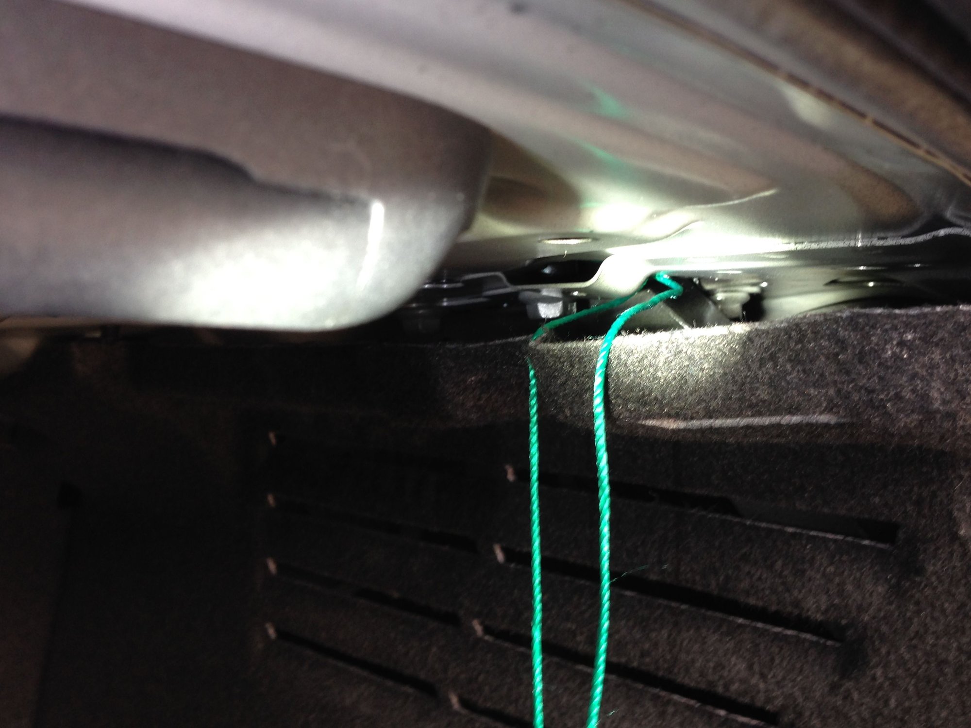 DIY: Adding a second OEM trunk light to B9 A4 sedan - Page 3 ...