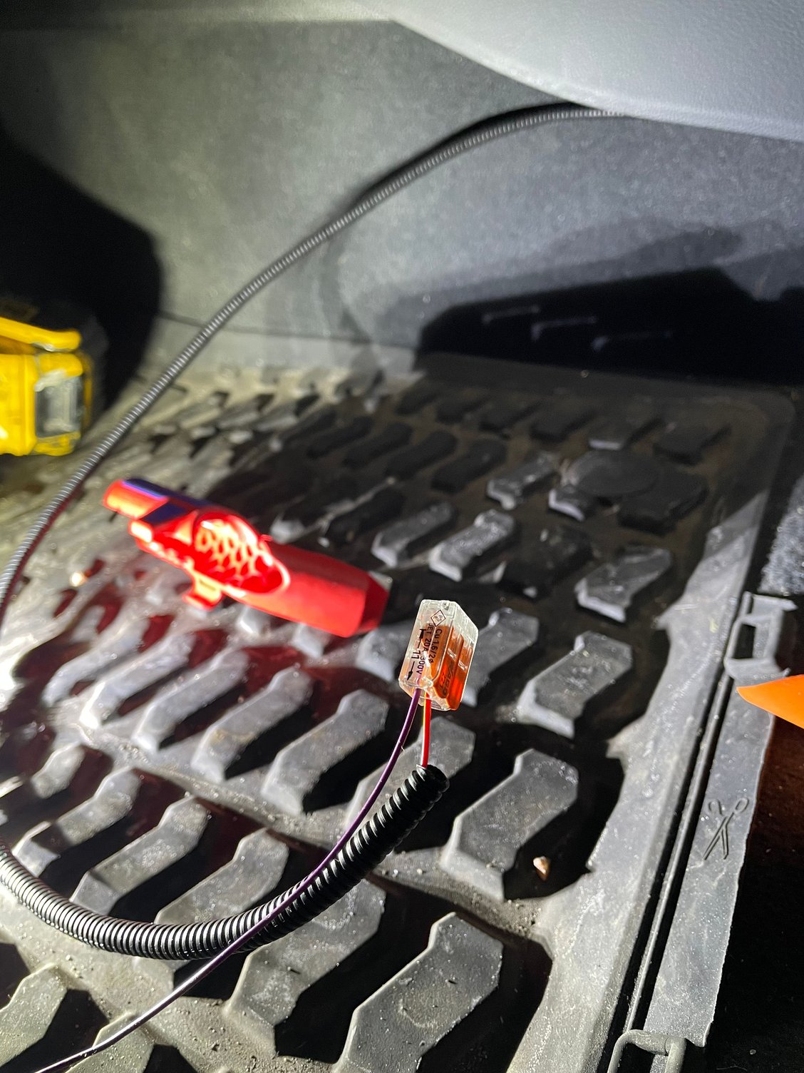 USB port retrofit - Page 9 - AudiWorld Forums