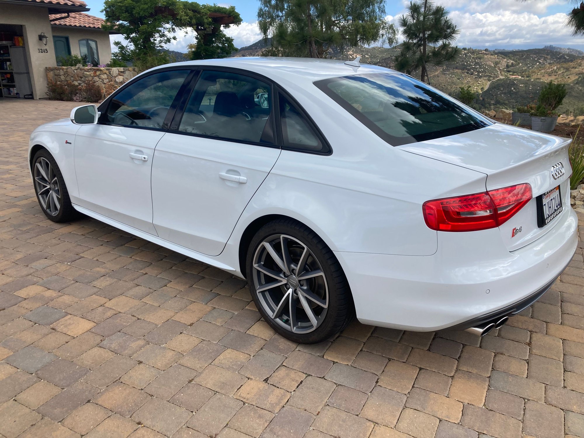 2015 Audi S4 Original owner 18k mile 6speed manual - AudiWorld Forums