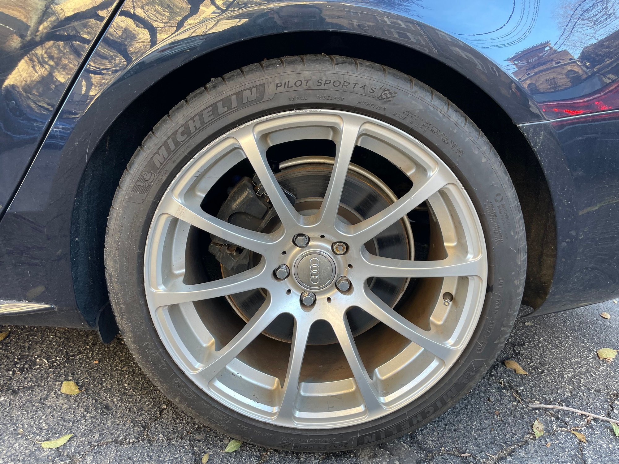 VMR V701 19x9.5 et 45 with Pilot Sport 4S tires - AudiWorld Forums