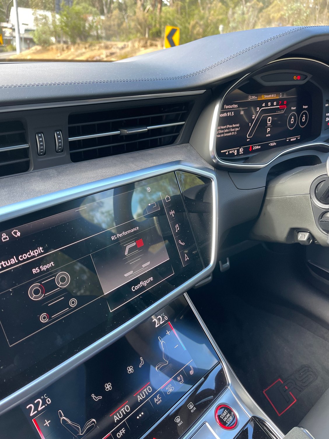 RS6 Performance , Dash Runway View - AudiWorld Forums