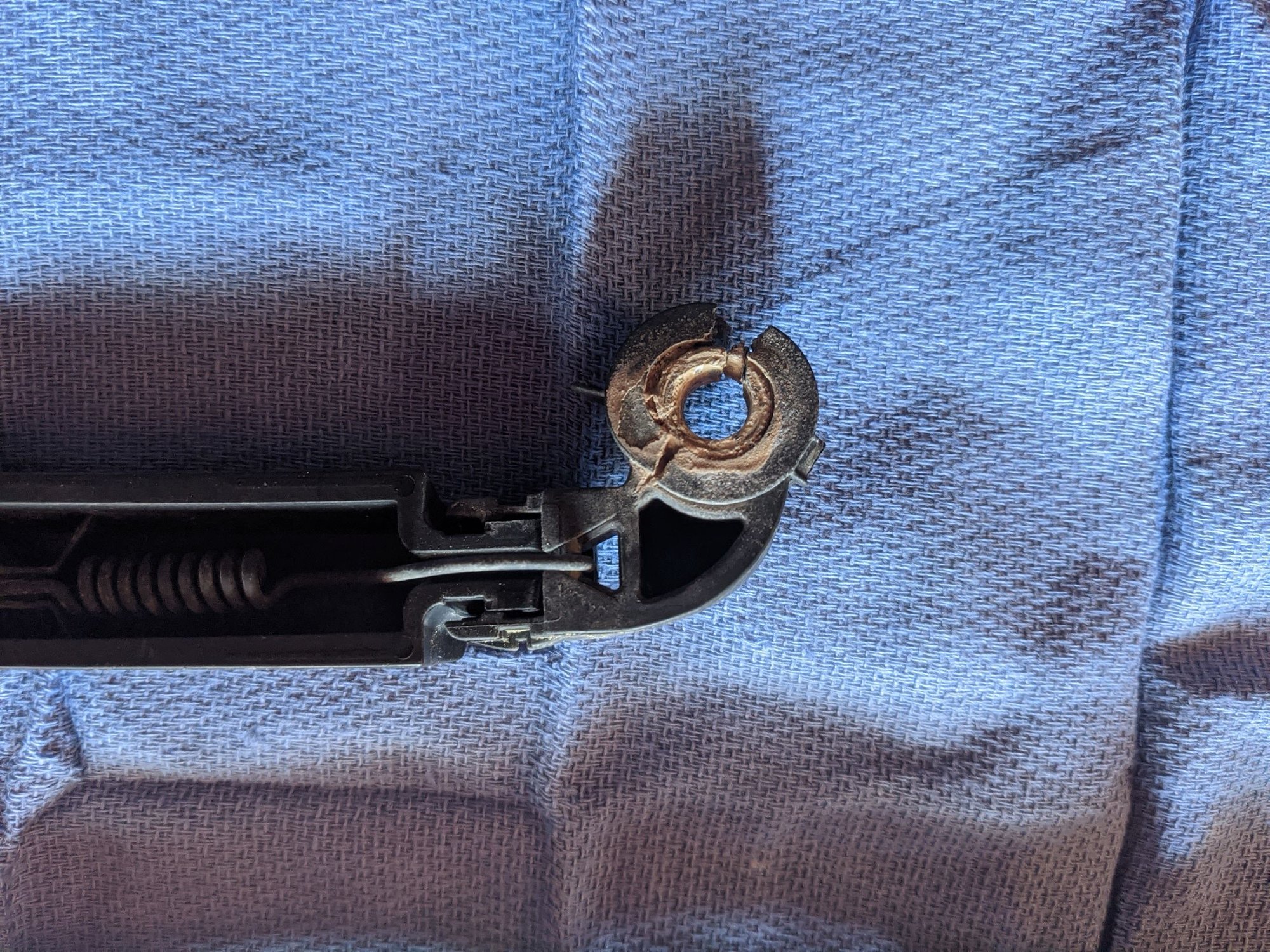 Rear wiper problem - AudiWorld Forums