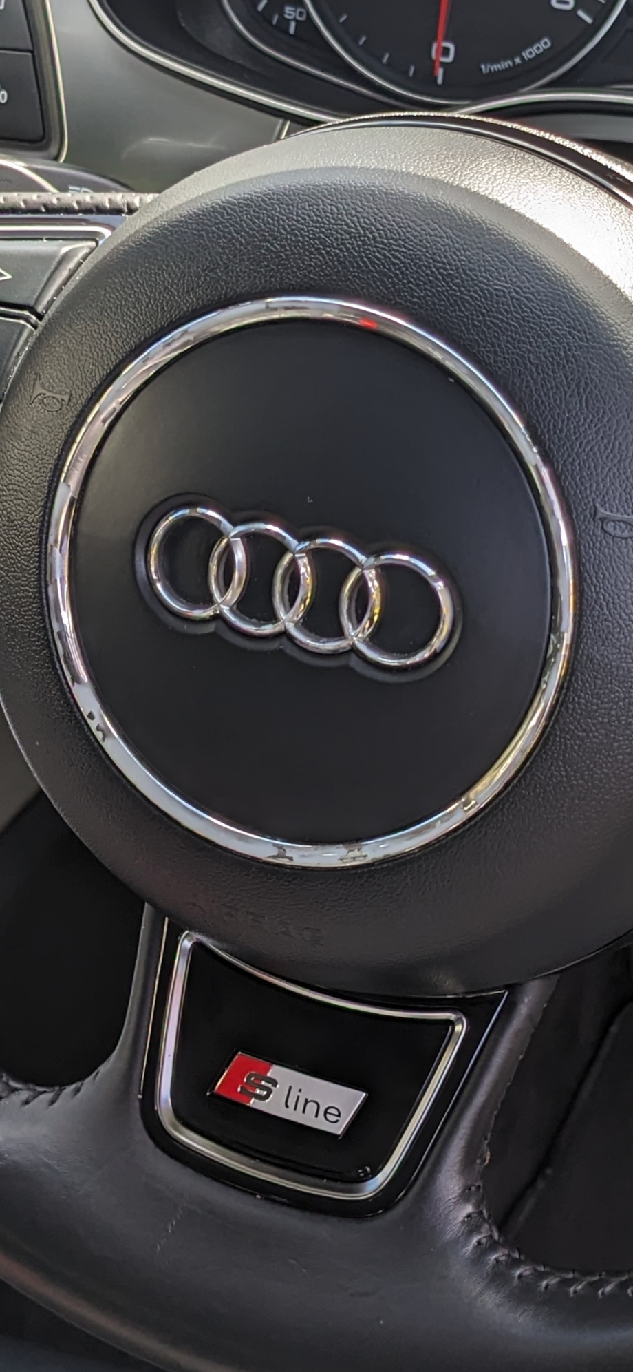 Steering wheel plastic trim - AudiWorld Forums