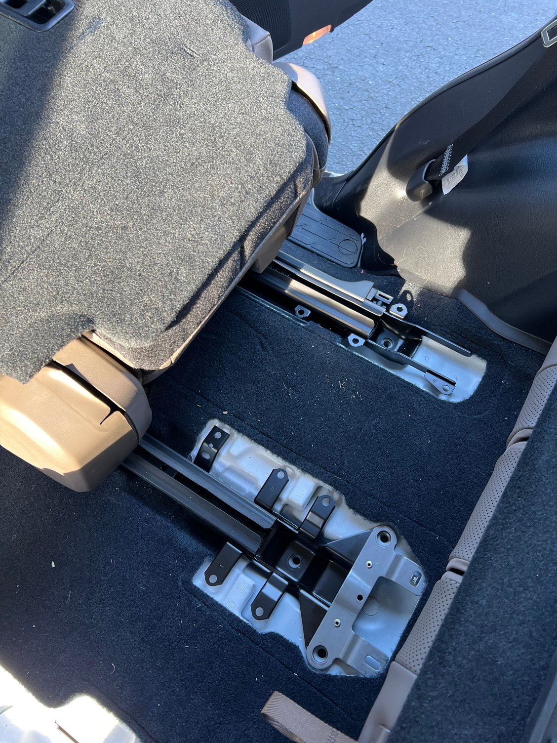 Captains Chairs x Bench Seat Swap Finally Completed - ClubLexus - Lexus ...