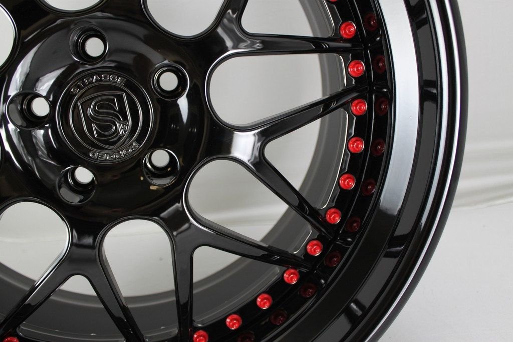 Step Lip Mesh 8 | Custom Black/Red set up - CorvetteForum - Chevrolet ...