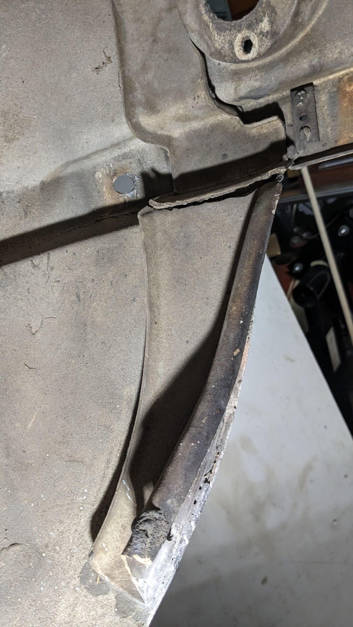 Cracked body panel - Rear lower - CorvetteForum - Chevrolet Corvette ...