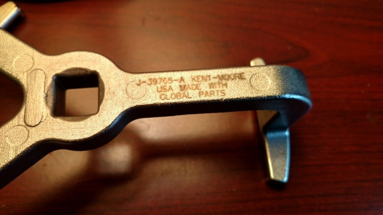 FS (For Sale) Kent Moore J-39765-A Gas Tank Sensor / Pump removal tool ...