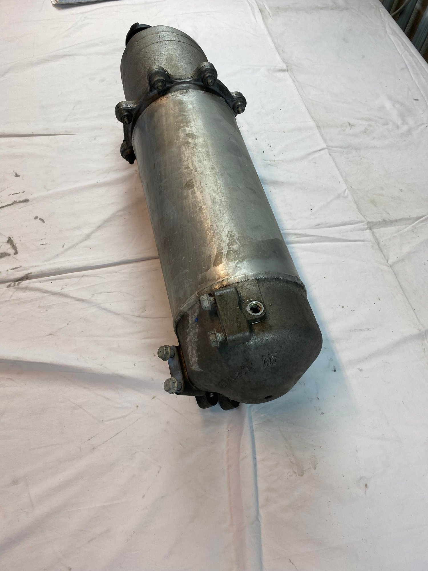FS (For Sale) LS7 Dry Sump Oil Tank #12603281 - CorvetteForum ...
