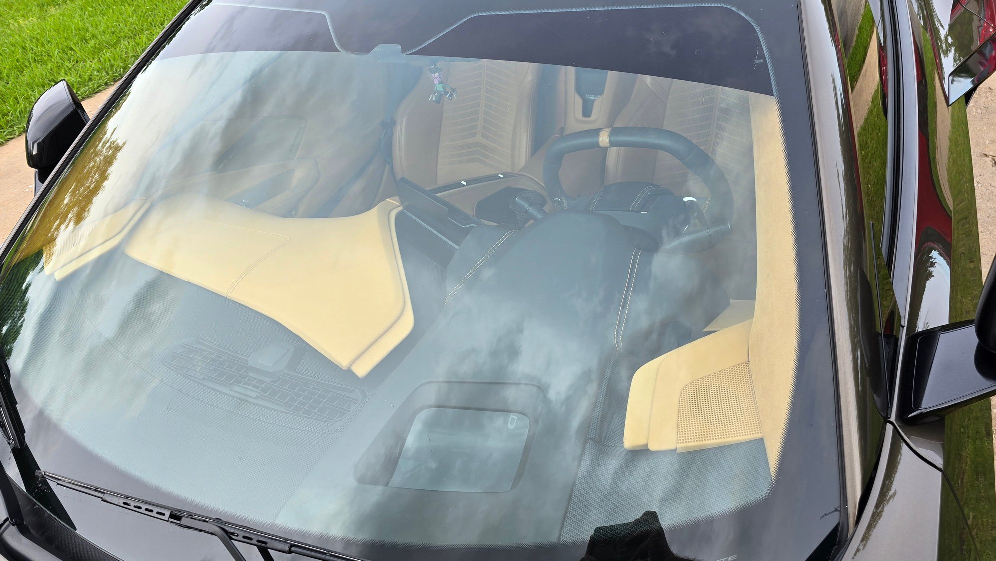 NAPA Tan Leather Dipped Windshield Reflection?? - Page 2 ...