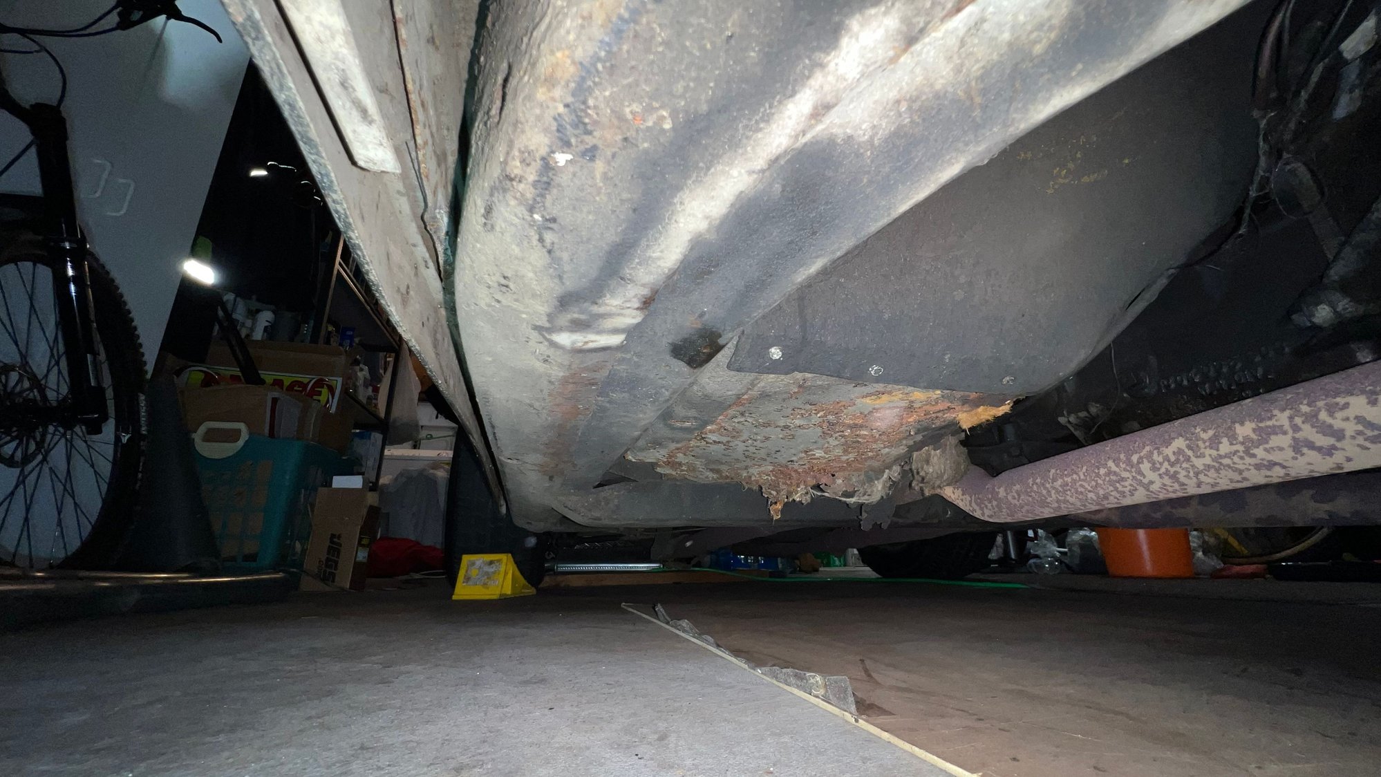 Is it possible to treat frame rust with body on? - CorvetteForum ...