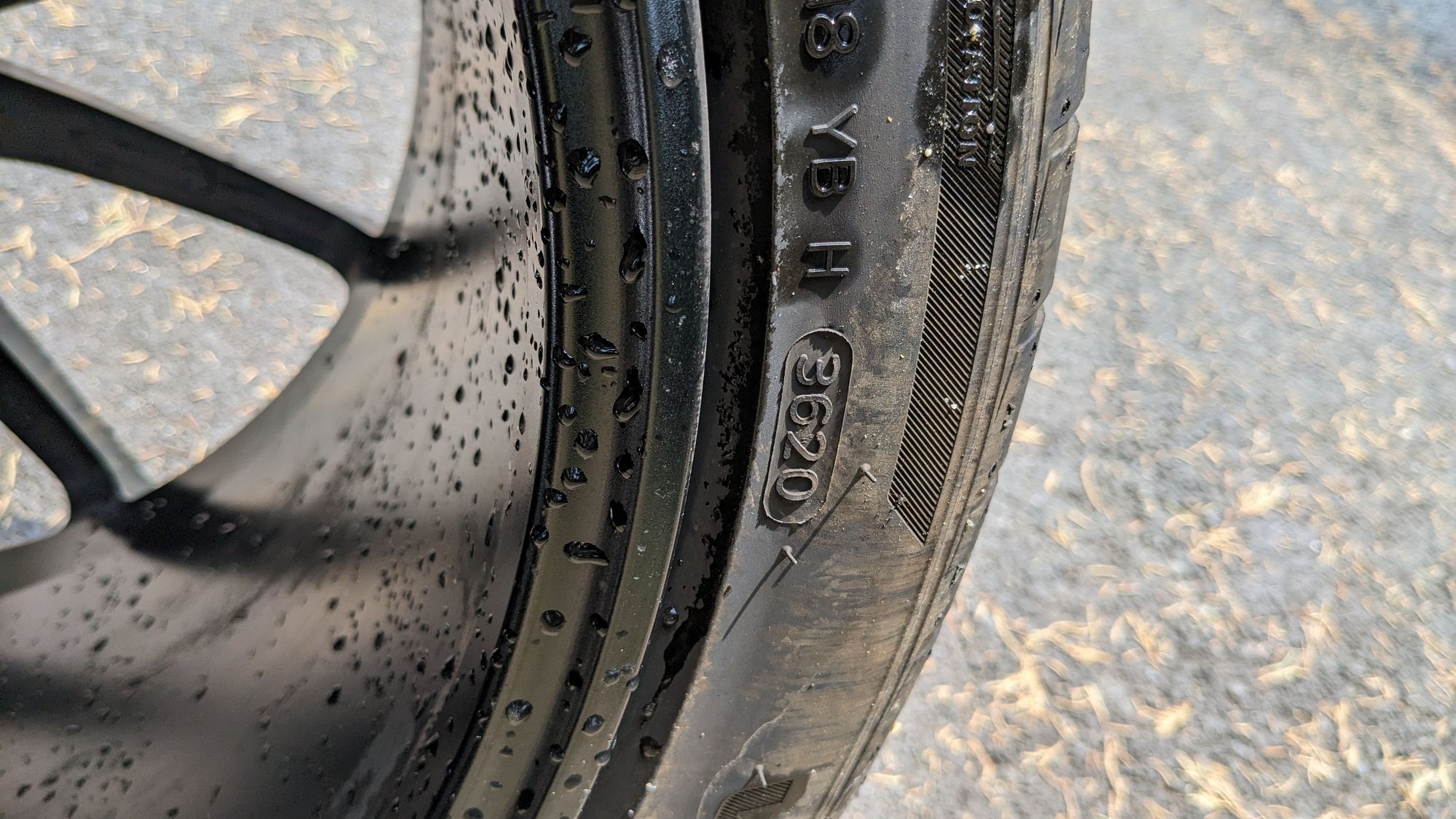 WTT (Want To Trade) Flow One F4 Wheels and Tires - CorvetteForum ...