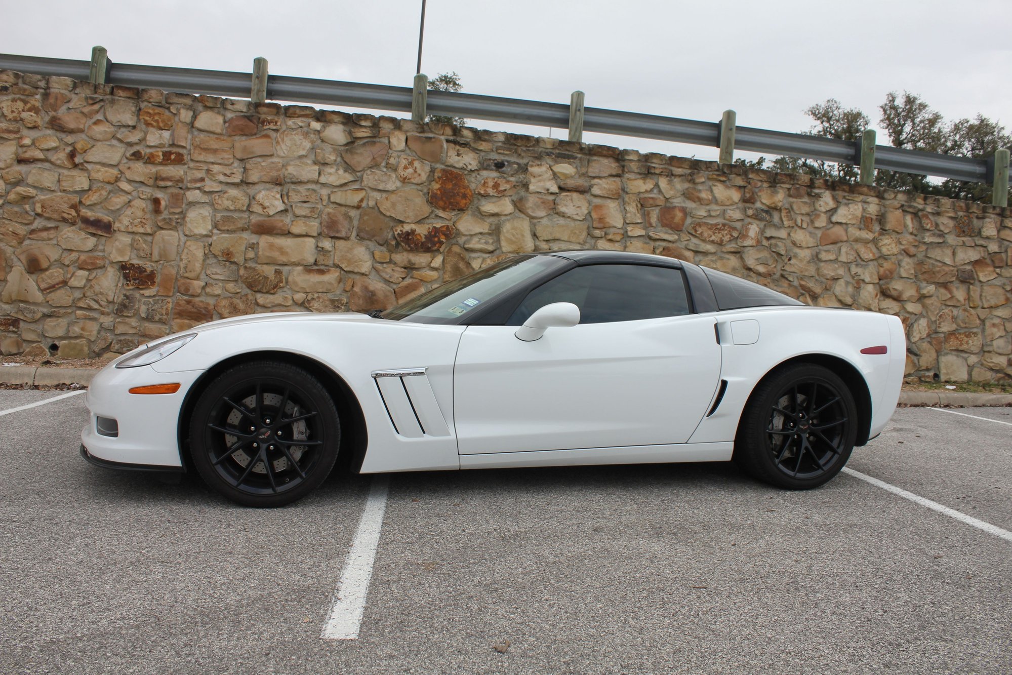 White c6 with black wheels.... - CorvetteForum - Chevrolet Corvette ...