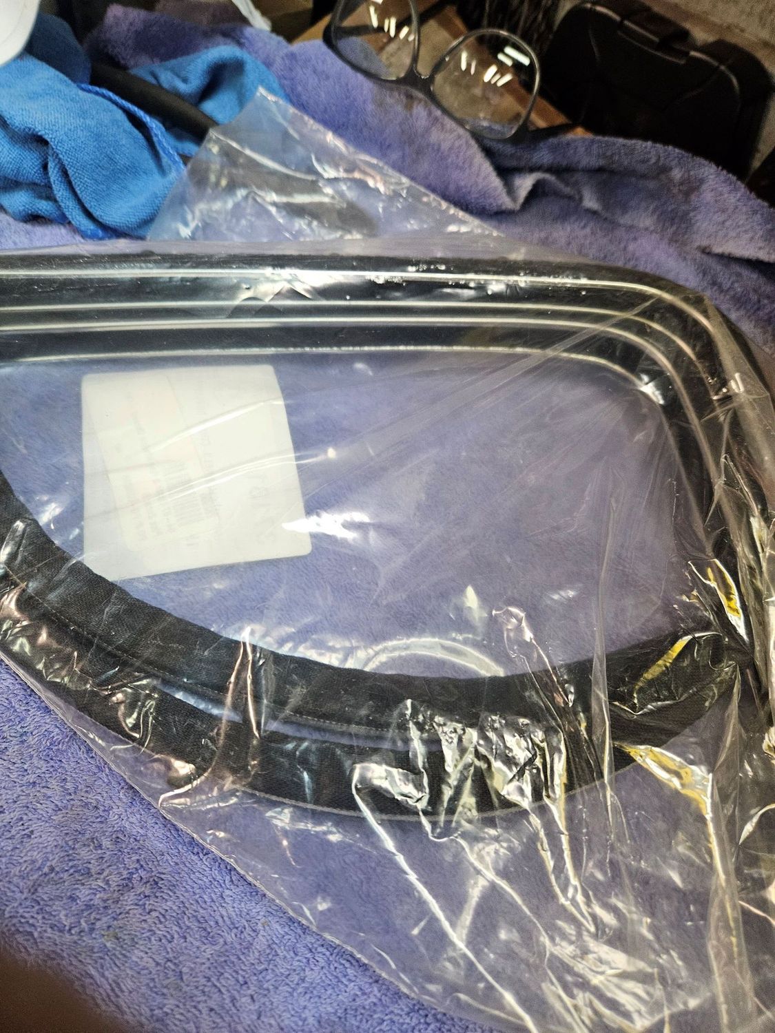 FS (For Sale) 63-67 coupe upper and rear window channel - CorvetteForum ...
