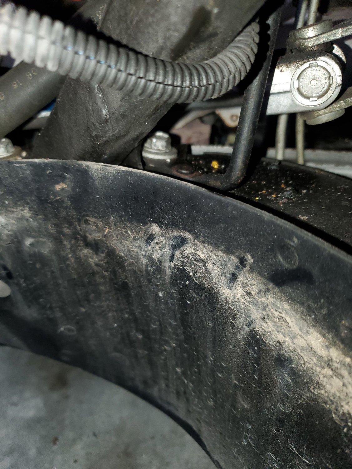 ASR bracket bolt - CorvetteForum - Chevrolet Corvette Forum Discussion