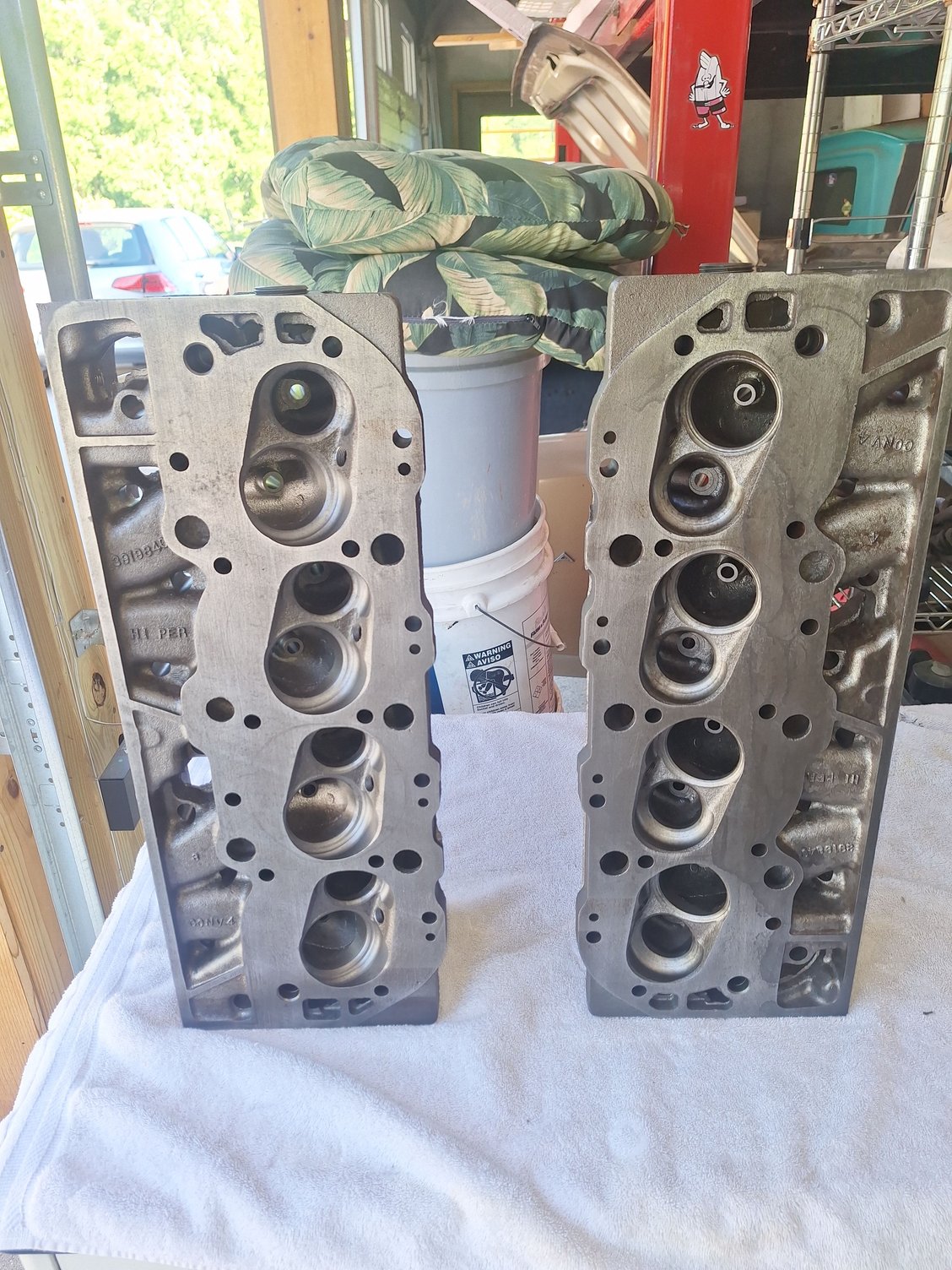 FS (For Sale) 1969 427/435 block, nos 840 heads, 7115 crank, nos oil ...