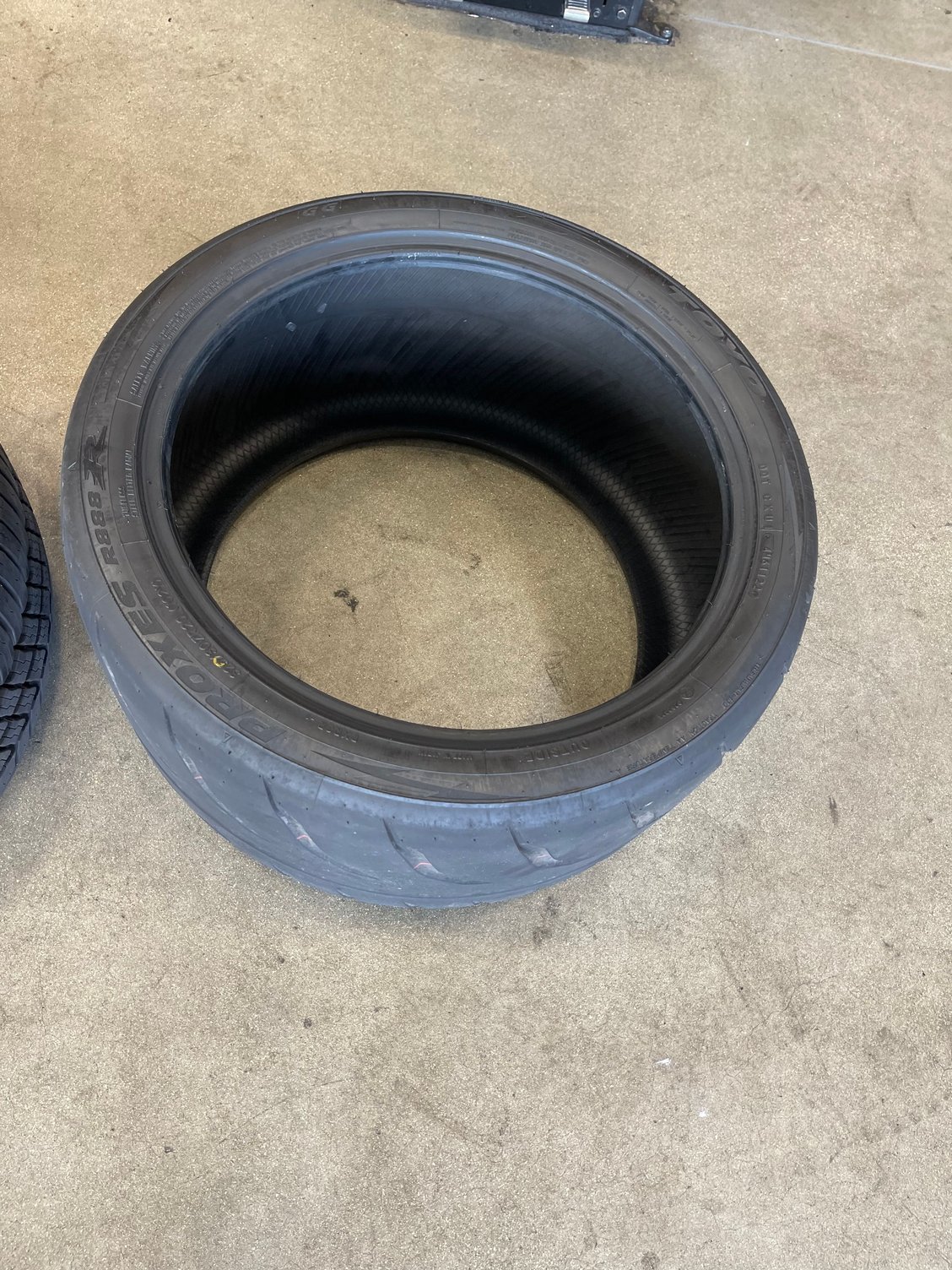 FS (For Sale) New toyo R888 325/30/R20 tires for sale ( 2 ...