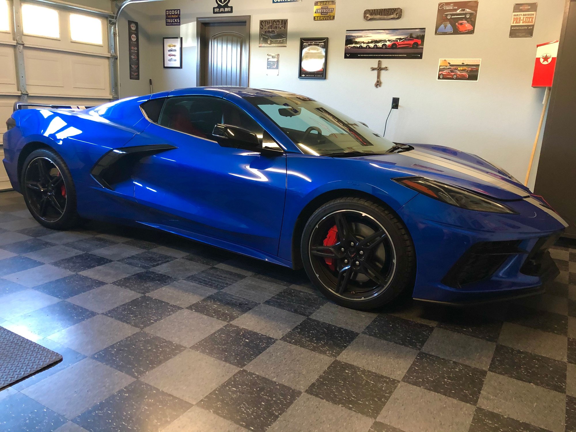 Post pictures (here) of your new C8 when you take delivery - Page 33 ...