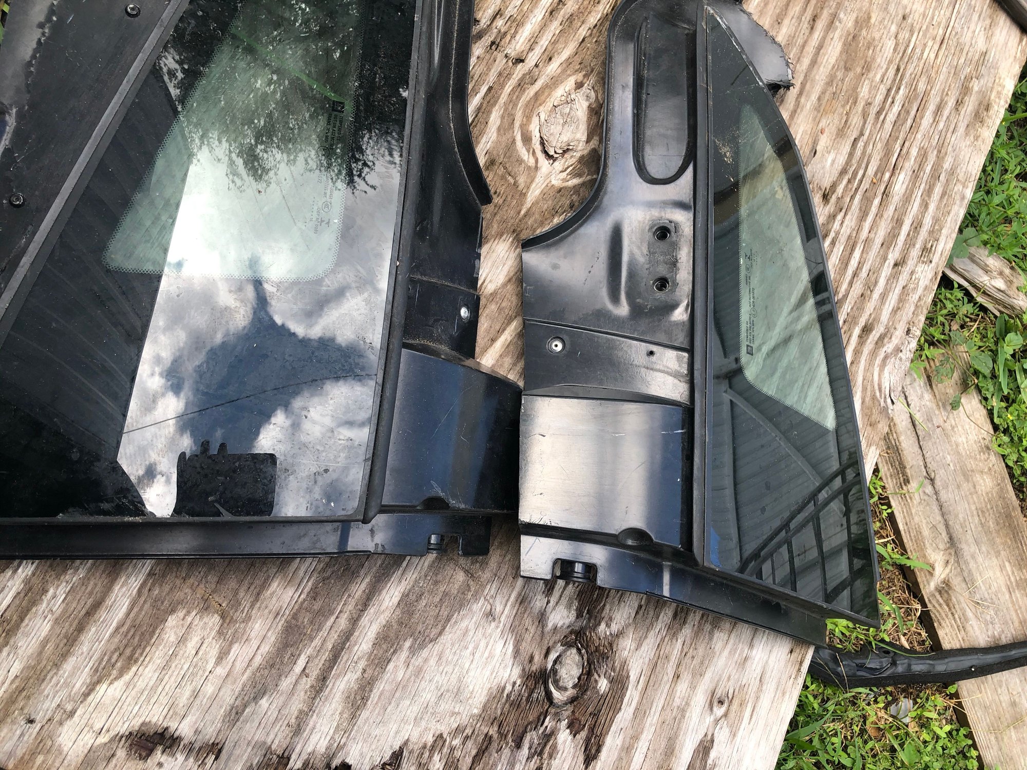 FS (For Sale) C7 side glass windows - CorvetteForum - Chevrolet ...