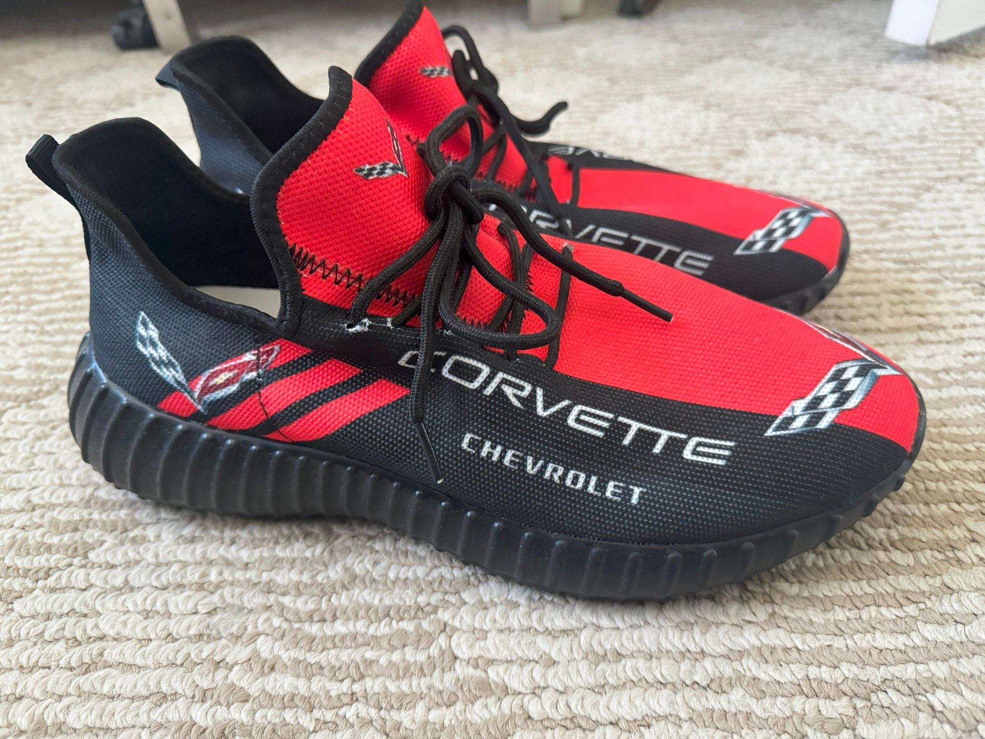 FS (For Sale) NEW Corvette Running Racing Shoes Sneakers Black with Red ...