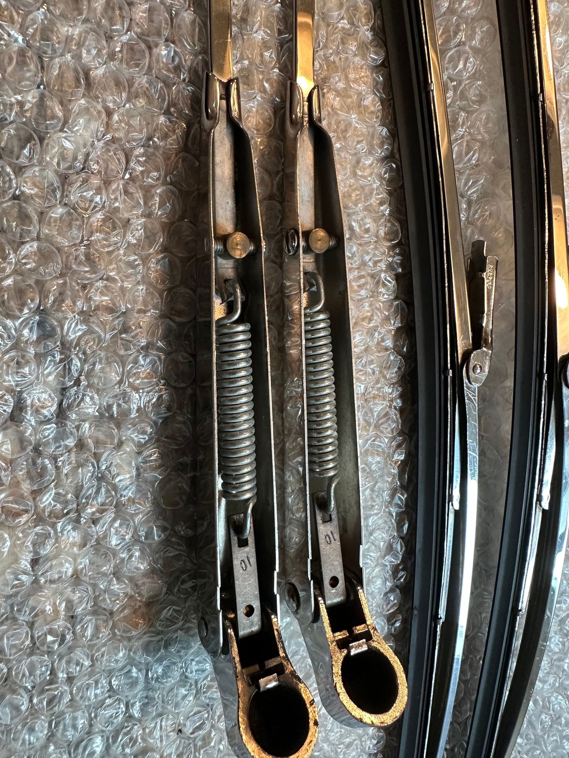 FS (For Sale) C2 wiper blades bright chrome - CorvetteForum - Chevrolet ...