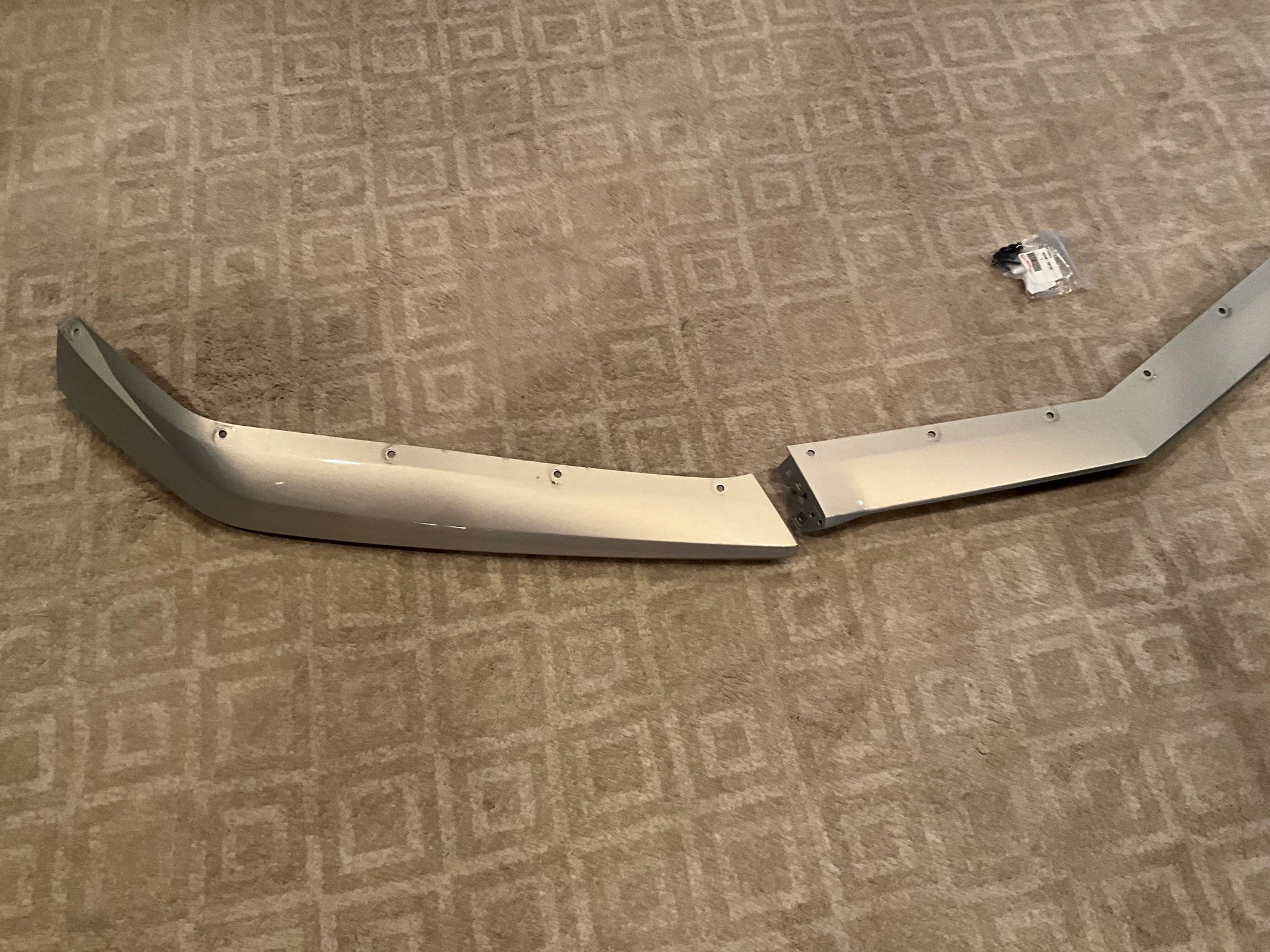 FS (For Sale) C8 z06 oem front splitter (std) - CorvetteForum ...