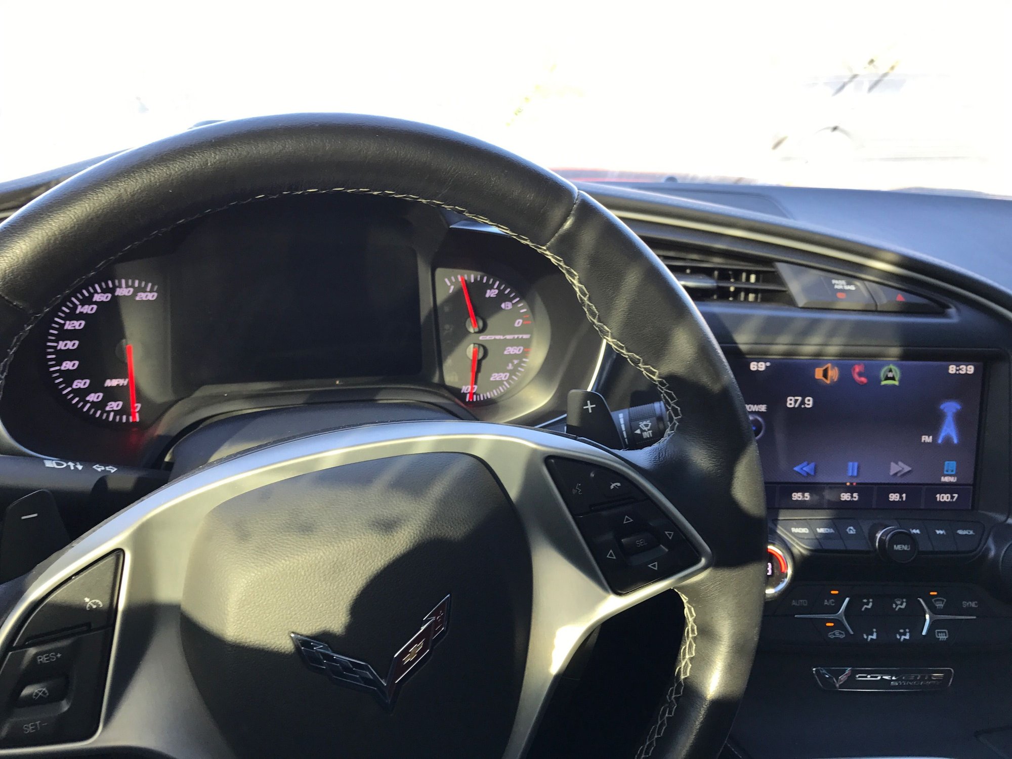 C7 Corvette Black Screen and not remembering the last radio station ...