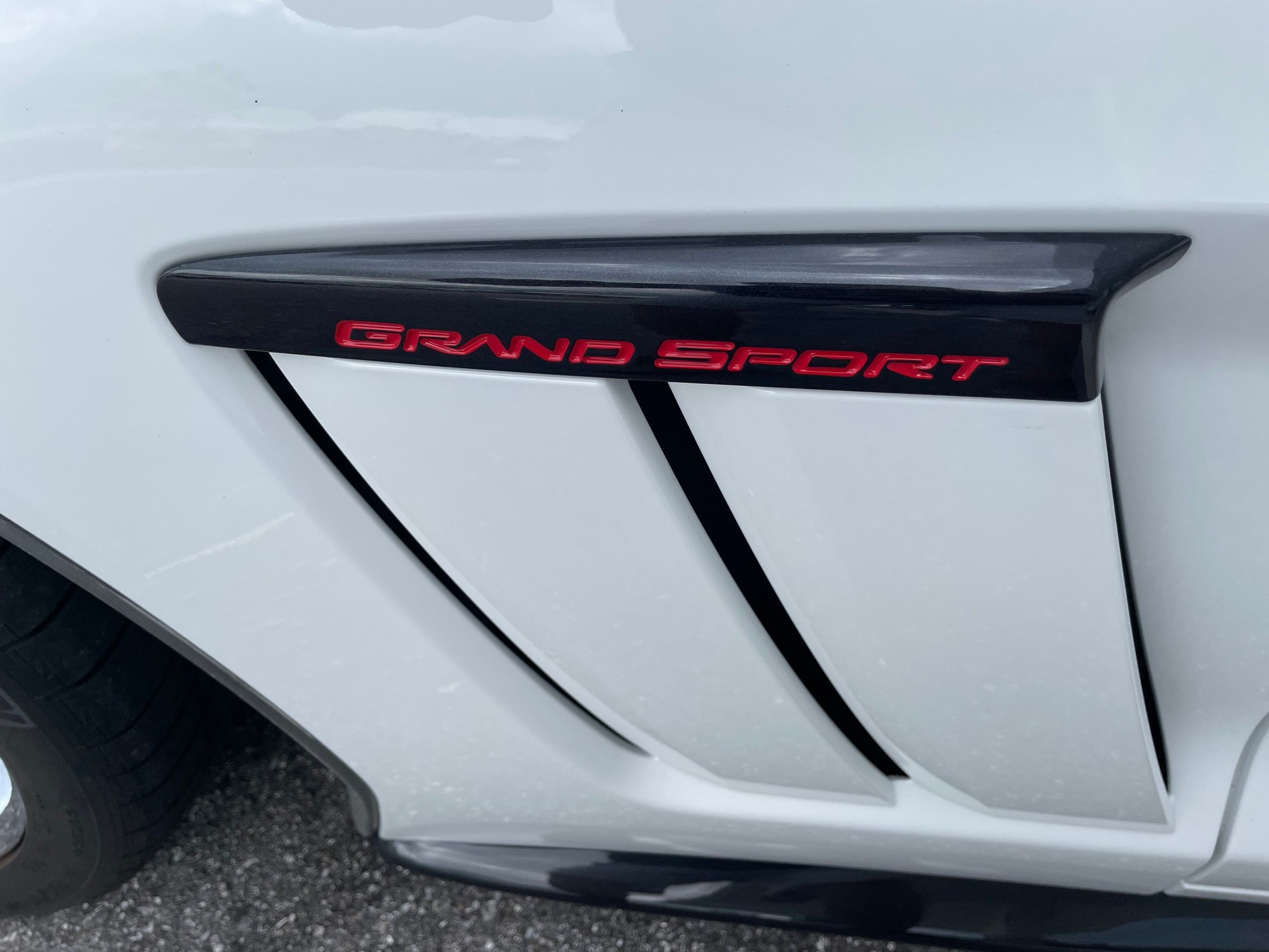 Painting Grand Sport Fender Emblems - CorvetteForum - Chevrolet ...