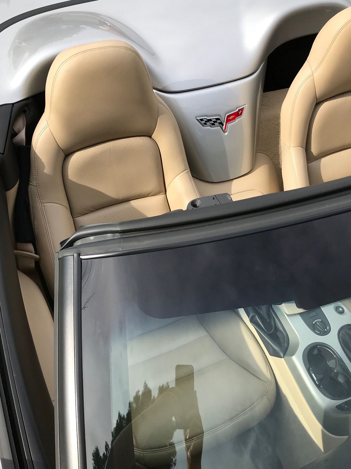 Ebony vs Cashmere Interior - CorvetteForum - Chevrolet Corvette Forum ...