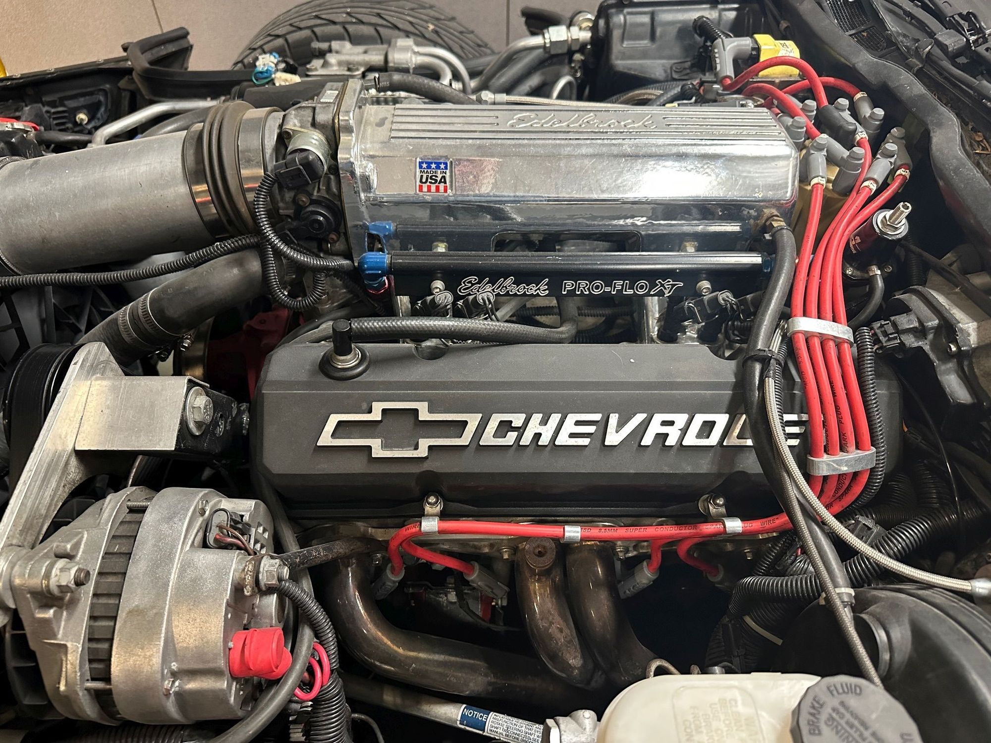 Anyone swap to an Edelbrock Pro Flo EFI intake? - CorvetteForum ...