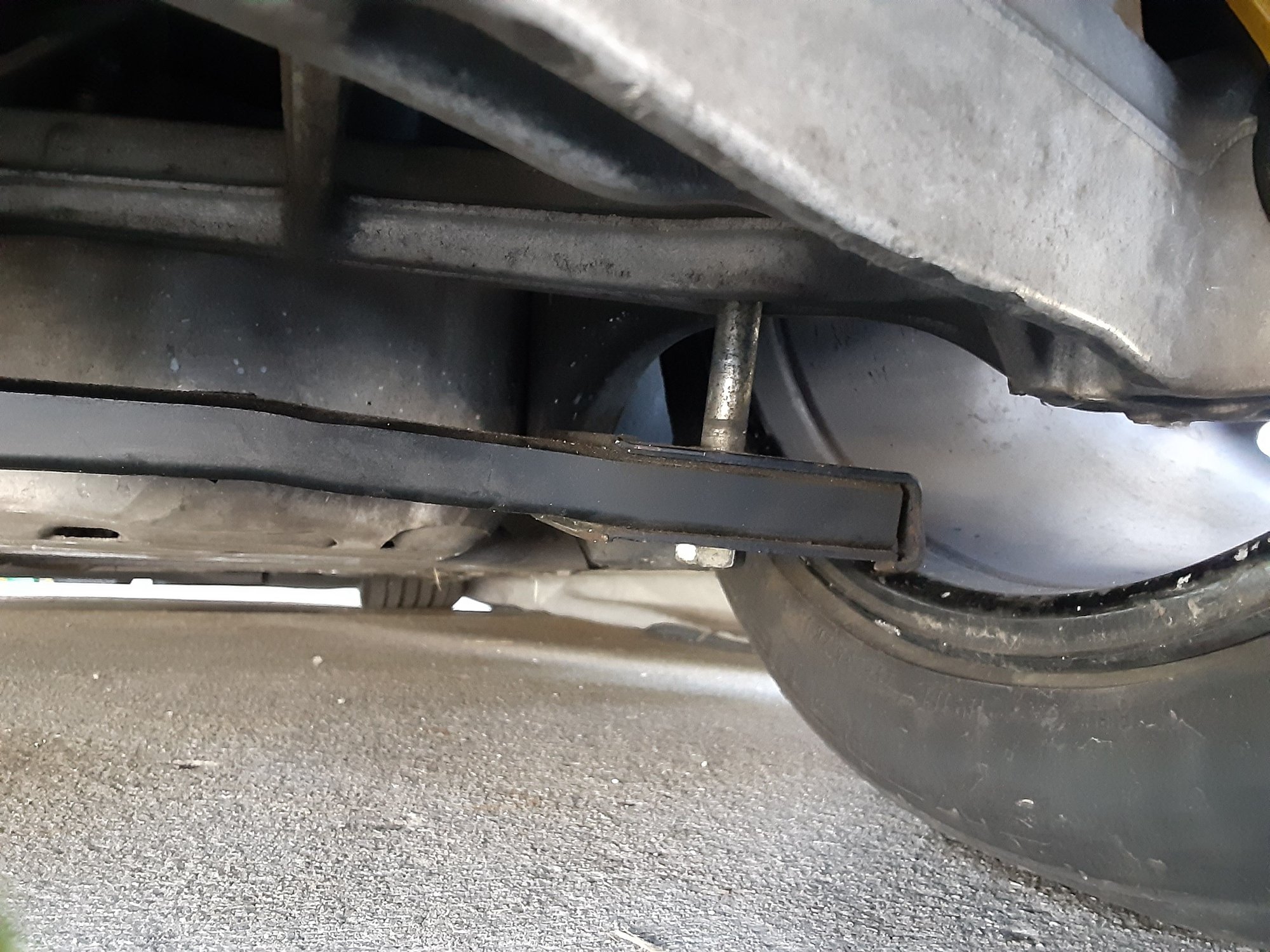 How to tell if transverse leaf springs are shot? - CorvetteForum ...