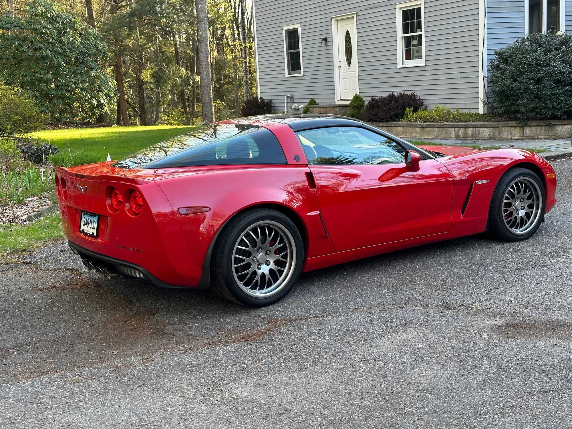 Looking at 2006 coupe, question - CorvetteForum - Chevrolet Corvette ...