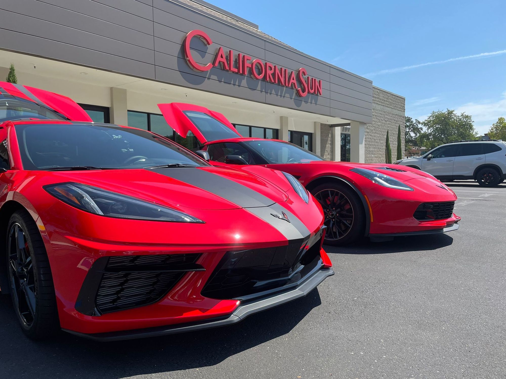 Torch Red Comparison: C8 Stingray vs C7 Z06 - CorvetteForum - Chevrolet ...