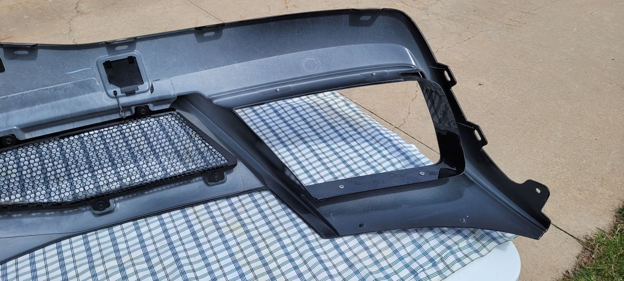 FS (For Sale) C8 Stingray rear lower cover (fascia) - CorvetteForum ...