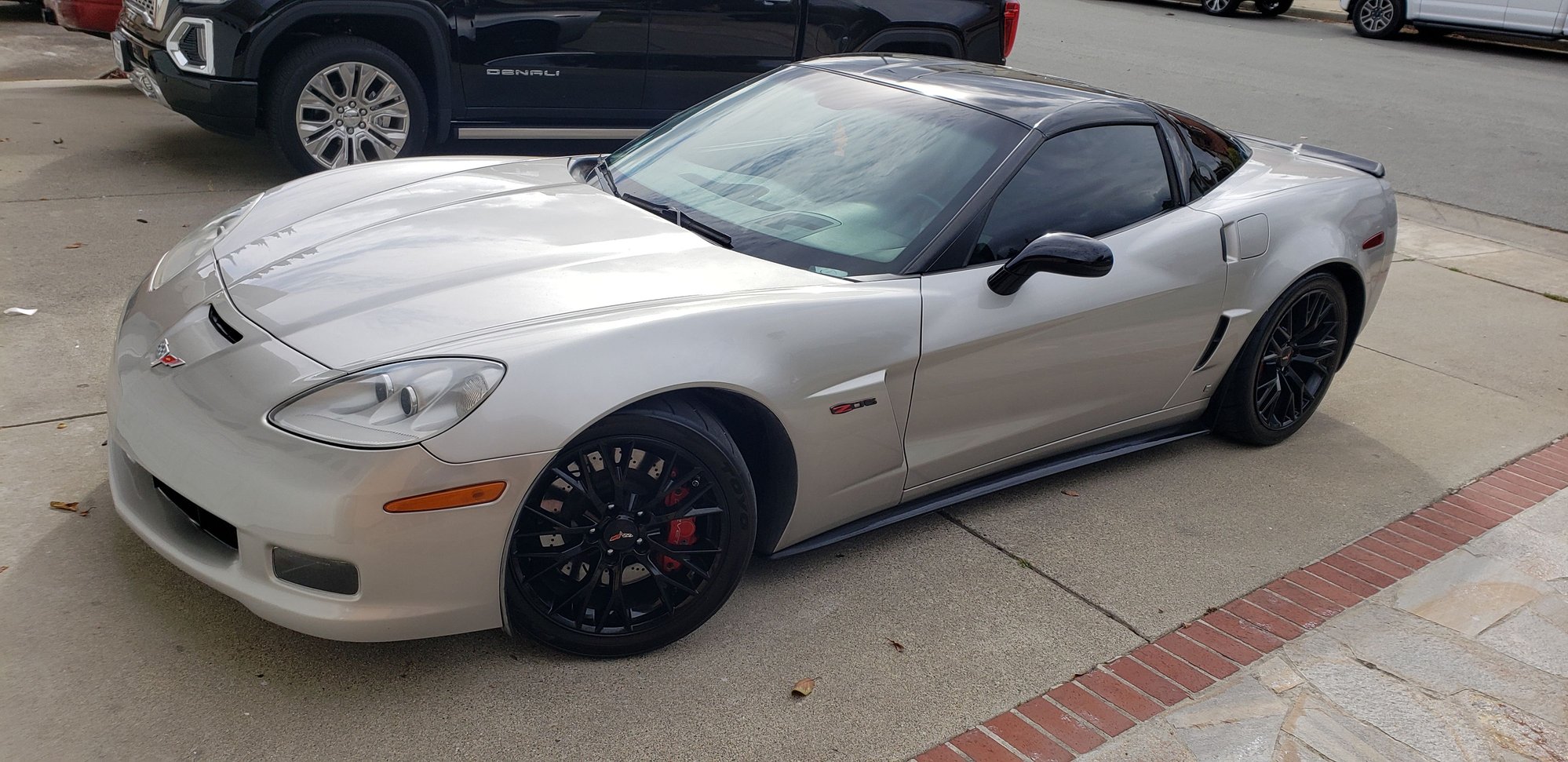 FS (For Sale) 2006 Corvette Z06 - Machine Silver Metallic - Low Miles ...