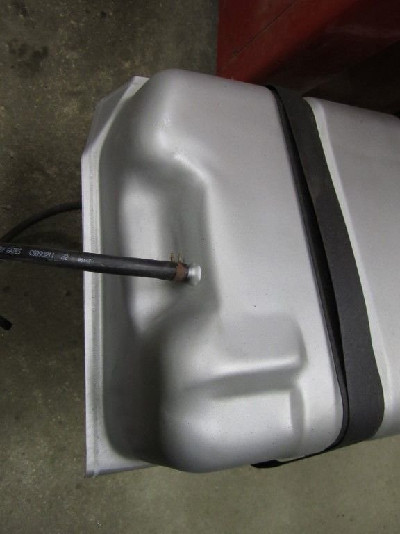 1971 LT1 Fuel Return Line - CorvetteForum - Chevrolet Corvette Forum ...