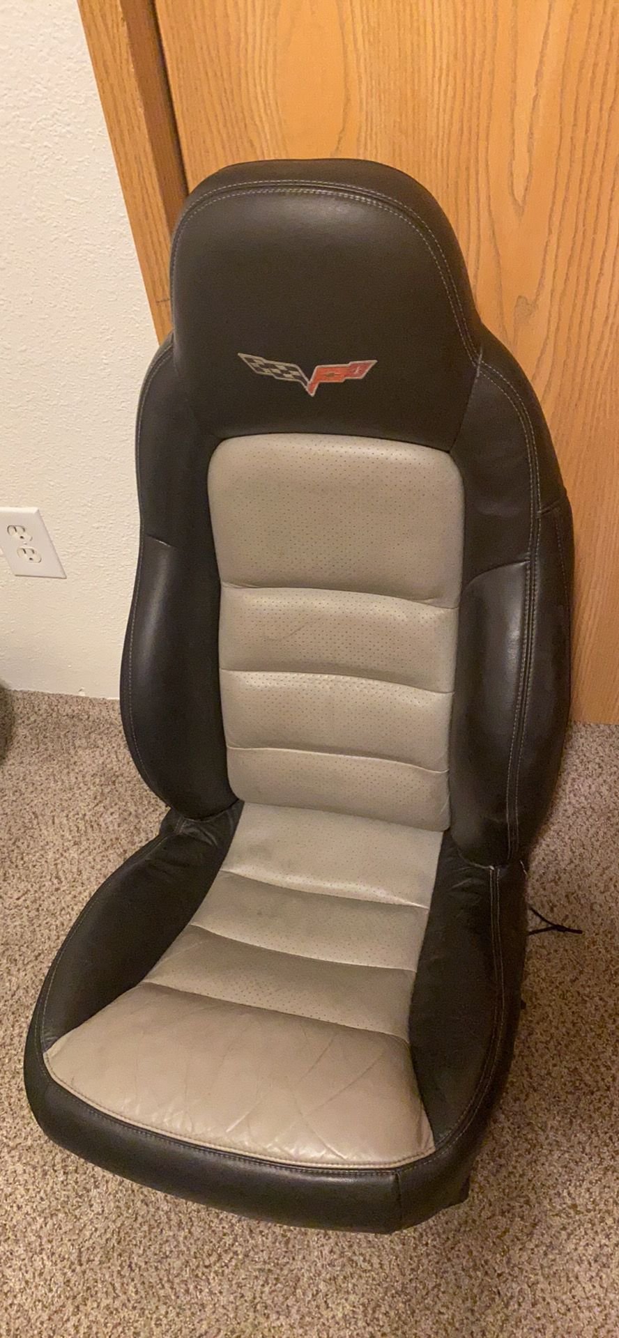 FS (For Sale) C6 corvette seat and track $200 shipped - CorvetteForum ...