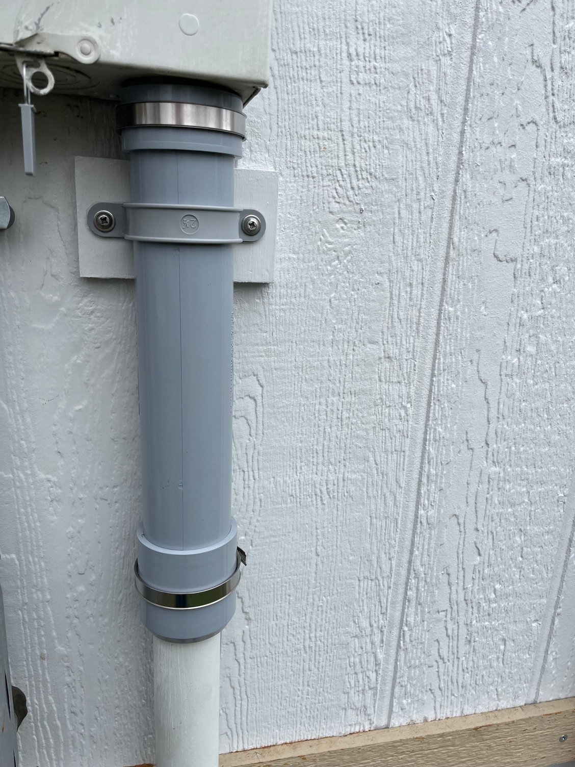 Conduit separated from meter housing - DoItYourself.com Community Forums