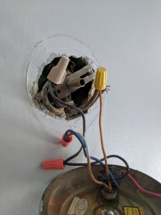 Removing a wall mounted lamp. - DoItYourself.com Community Forums