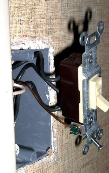 replacing single pole switch with switch/outlet combo - DoItYourself.com Community Forums